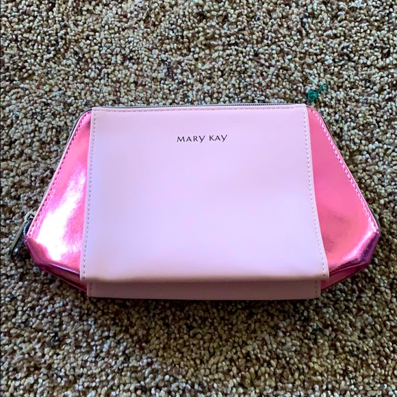 Mary Kay | Bags | Mary Kay Limited Edition Cosmetic Bag | Poshmark
